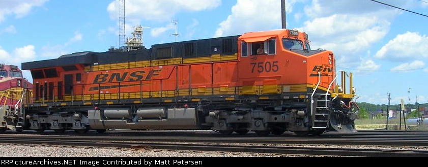 BNSF 7505